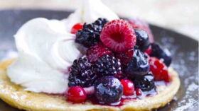 Muffins aux fruits rouges facile et rapide : découvrez les recettes de ...