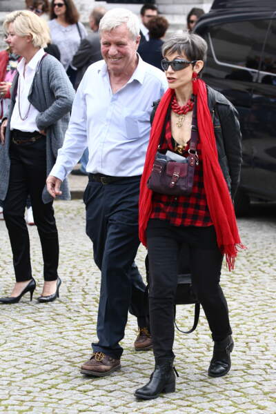 Tous réunis pour les obsèques d'Emmanuel maubert - Femme Actuelle