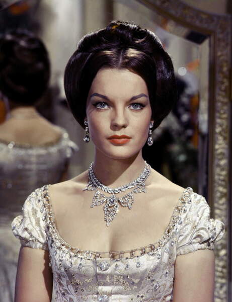 Les plus beaux looks de Romy Schneider - Femme Actuelle