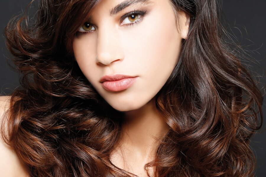 Cheveux épais : les coupes à adopter pour les sublimer - Femme Actuelle