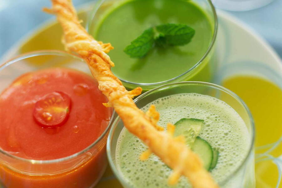 Nos recettes de soupes froides pour l’été - Femme Actuelle