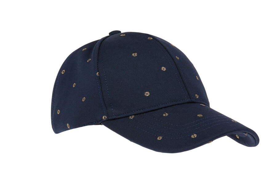 10 casquettes funs à adopter pour être stylée - Femme Actuelle