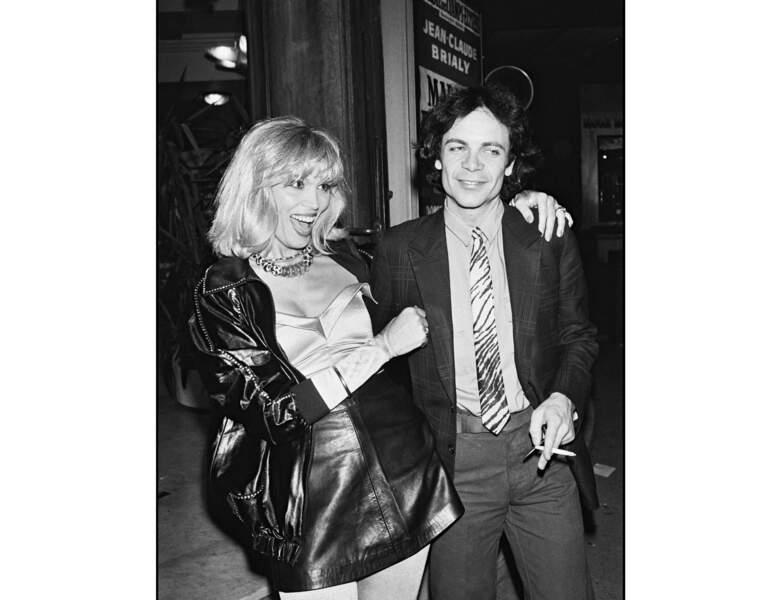 L'évolution physique d'Amanda Lear - Femme Actuelle