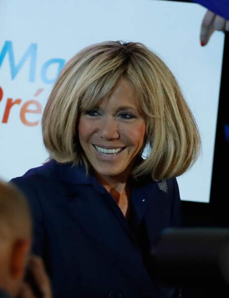 Brigitte Macron, son évolution coiffure en images - Femme Actuelle