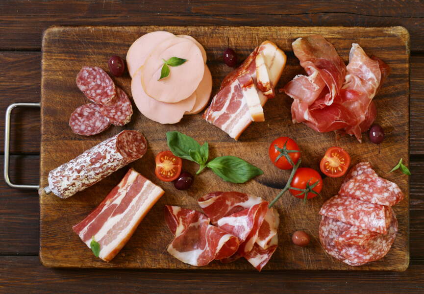 Les aliments à éviter pour garder un ventre plat - Femme Actuelle