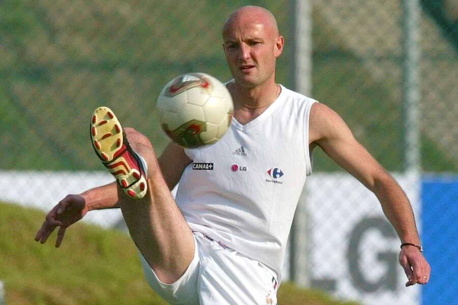 Équipe de France de 1998 : à quoi ressemblent les joueurs aujourd’hui ? - Femme Actuelle