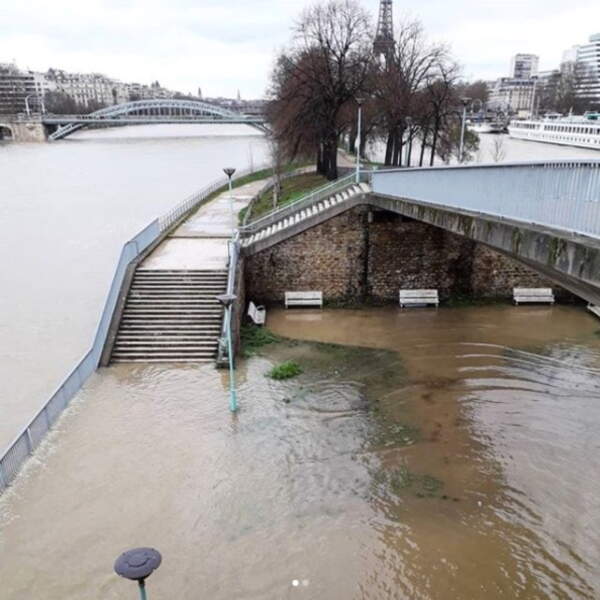 Les photos les plus impressionnantes des inondations - Femme Actuelle