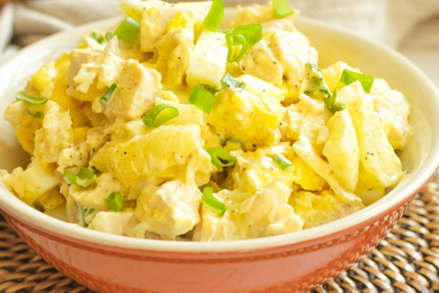 Nos meilleures recettes de salades au poulet - Femme Actuelle