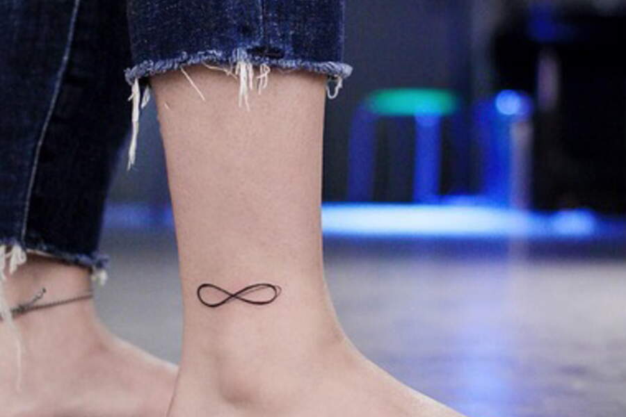 20 jolis tatouages infini repérés sur Instagram - Femme Actuelle