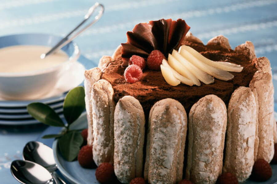 Charlottes faciles, rapides, et inratables : nos meilleures recettes ...