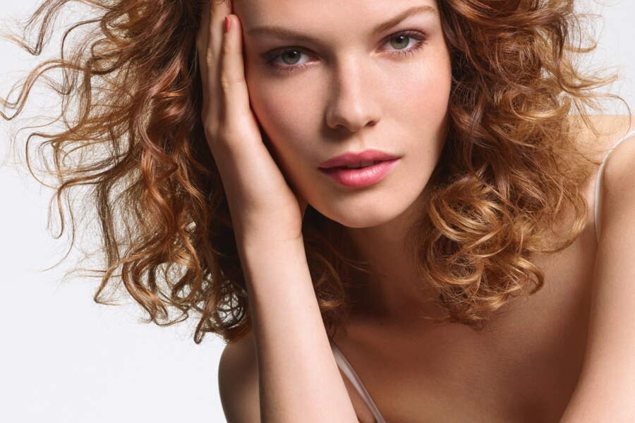 25 coiffures qui nous sauvent quand on a les cheveux sales - Femme Actuelle