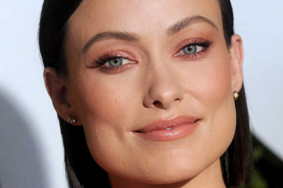 Tendance cheveux plaqués : 10 coiffures pour s'inspirer - Femme Actuelle