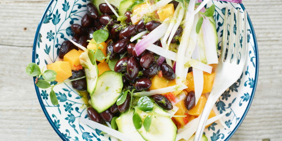 Salade exotique de haricots rouges à la mangue verte : Femme Actuelle ...