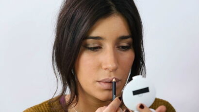 L’astuce géniale pour faire tenir son rouge à lèvres sous son masque ...