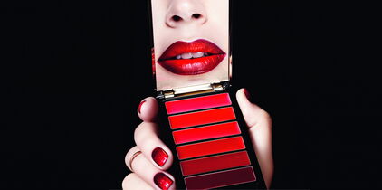 Bouche sublime : Et si vous mixiez les rouges ! : Femme Actuelle Le MAG