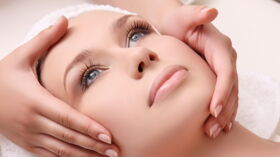 5 raisons de faire un soin en institut : Femme Actuelle Le MAG