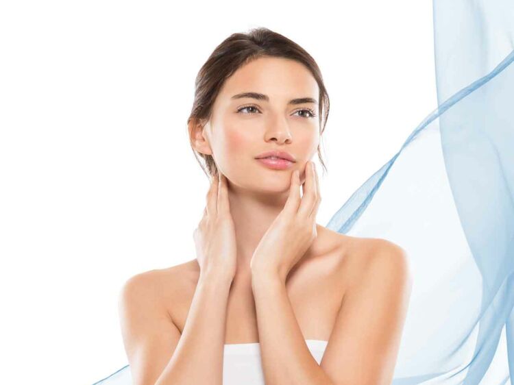 Conseils Pour Prendre Soin Dune Peau Mixte Femme Actuelle Le Mag