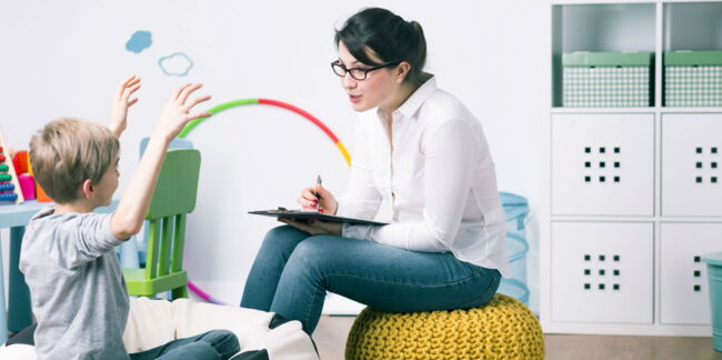 Mon enfant bégaie : que faire ? : Femme Actuelle Le MAG