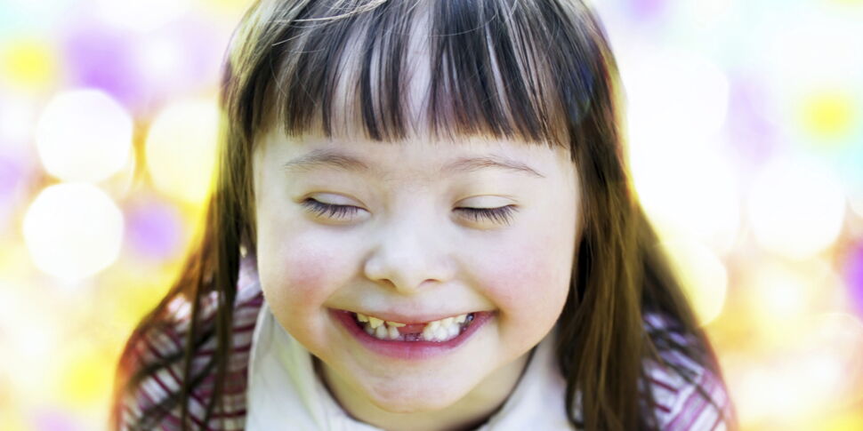 Un test ADN du sang de la mère pour dépister la trisomie : Femme ...