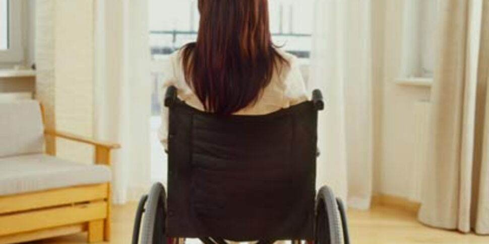 Discrimination : Contactez La HALDE : Femme Actuelle Le MAG