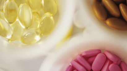 Rhinomaxil : les précautions à prendre avec ce spray nasal à base de ...