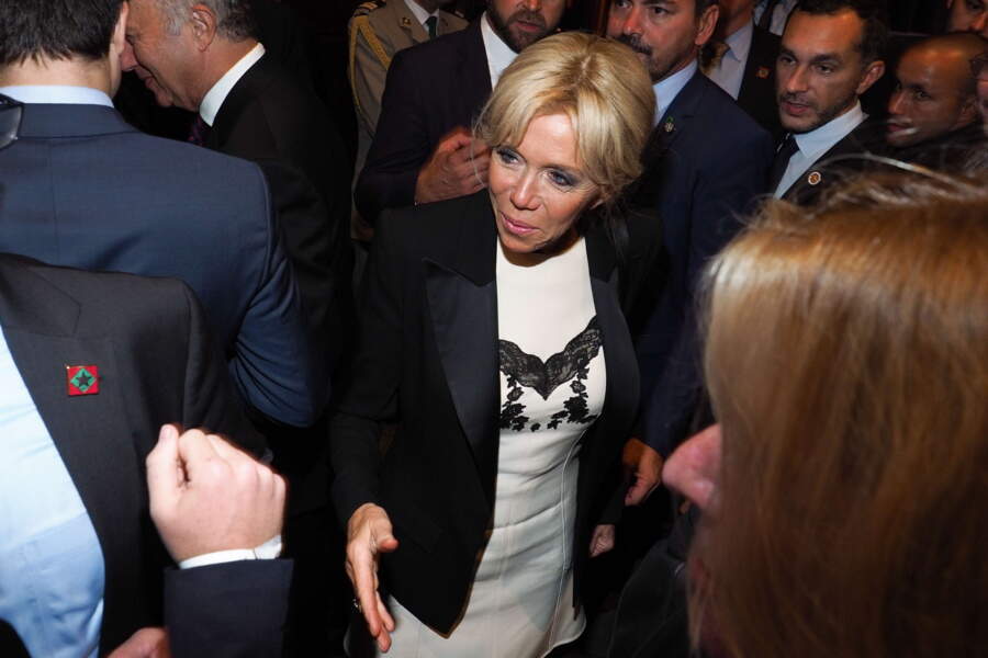 La robe que Brigitte Macron portait à New York n’a pas fait l’unanimité ...