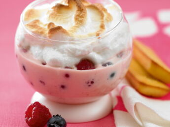 Charlotte aux fruits rouges : découvrez les recettes de cuisine de ...