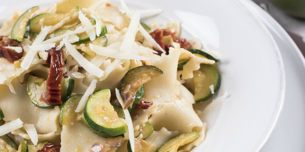Pâtes aux courgettes rapide : découvrez les recettes de cuisine de ...