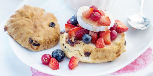 Scones aux fruits rouges et au fromage En Cas de Caprice facile et ...