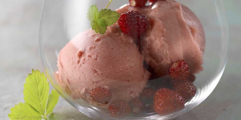Glace aux fraises rapide : découvrez les recettes de cuisine de Femme ...
