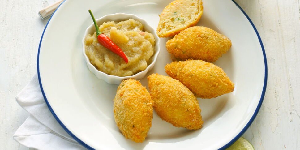 Accras chair de crabe pommes litchis facile et rapide : découvrez les ...