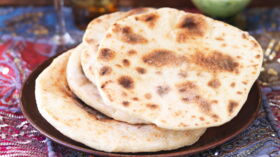 Naan et avocat écrasé au coco start rapide : découvrez les recettes de ...