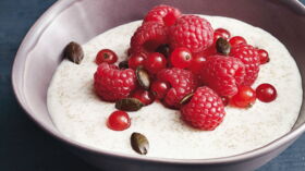 Tarte au muesli et aux fruits rouges rapide : découvrez les recettes de ...