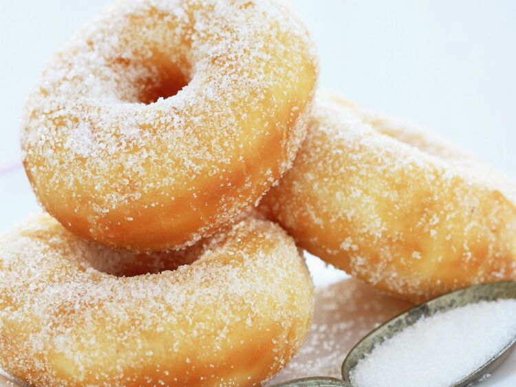 Beignets nature : découvrez les recettes de cuisine de Femme Actuelle ...