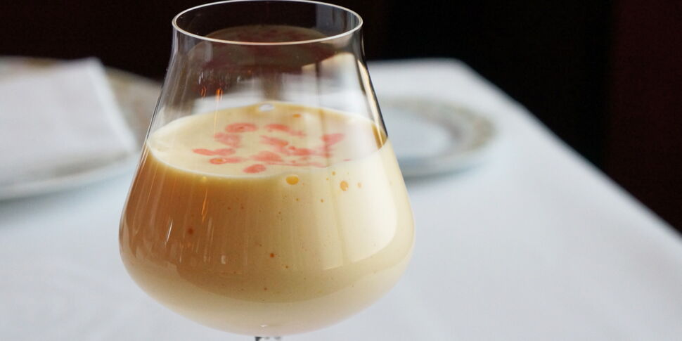 Sabayon à l'orange, trait de grenadine par Guy Martin rapide ...