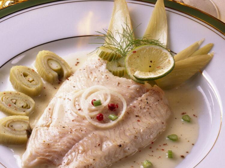 Filet de perche au vin blanc : découvrez les recettes de cuisine de ...