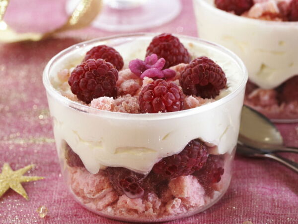 Coeur gourmand aux fruits rouges et biscuits roses de Reims : découvrez ...