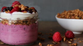Verrine au coulis de fruits rouges rapide : découvrez les recettes de ...