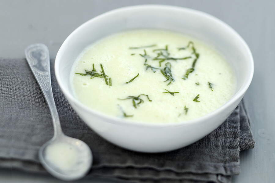 Nos recettes de soupes froides pour l’été - Femme Actuelle