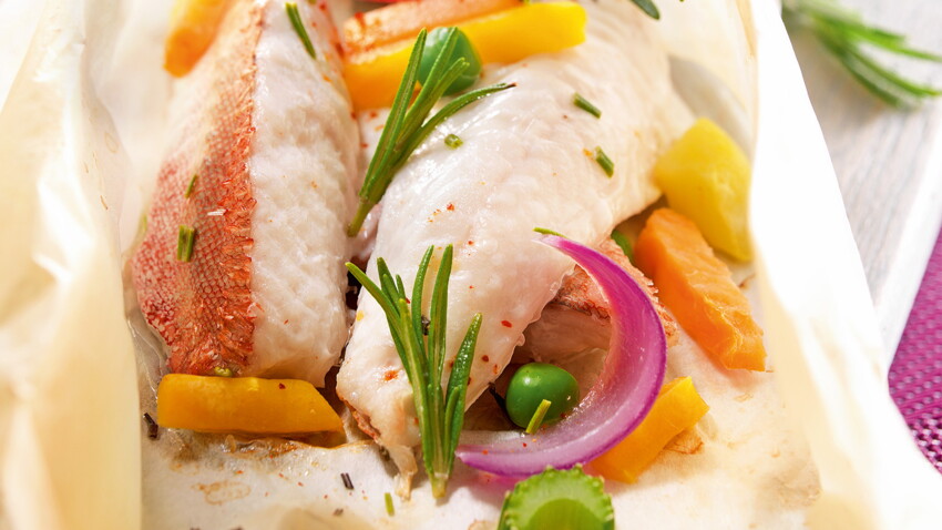 Papillote de rouget grondin au romarin rapide : découvrez les recettes ...