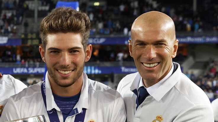 Photo - Zinedine Zidane : son fils Lucas lui ressemble comme deux ...