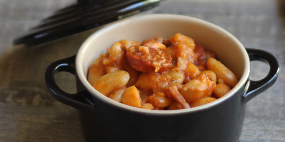 Haricots tarbais au chorizo et à la sauce tomate facile : découvrez les ...