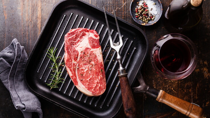 5 astuces pour réussir la cuisson de son steak : Femme Actuelle Le MAG