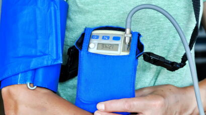 Holter (cardiaque, tensionnel, ECG) : qu'est-ce qu'un holter, son ...