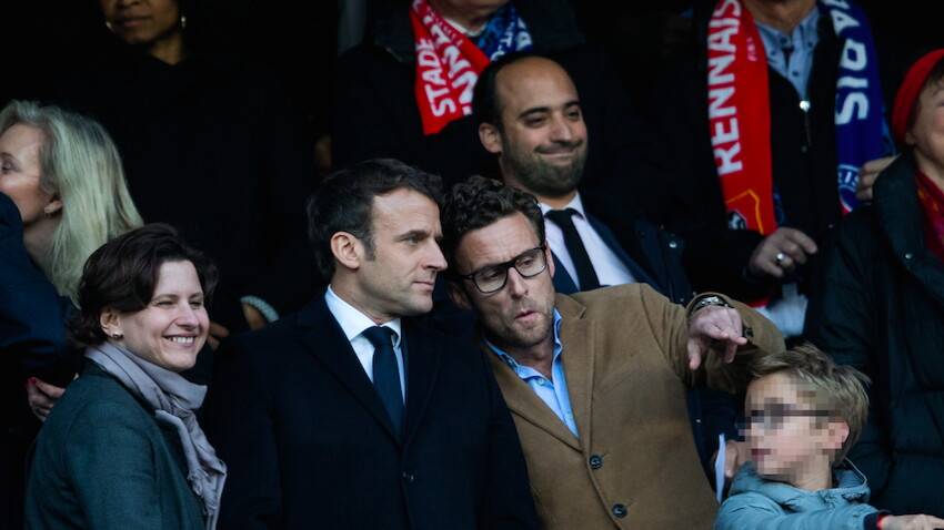 PHOTOS - Emmanuel Macron retrouve son frère Laurent pour un match de ...