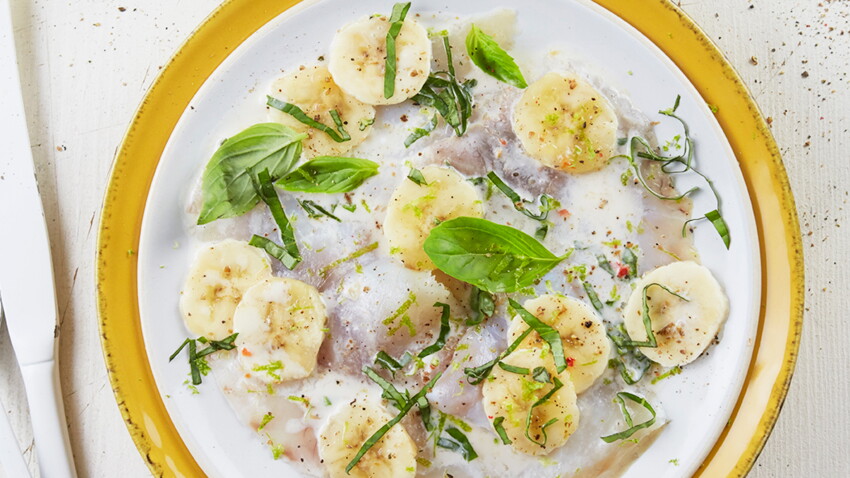 Carpaccio de bar à la banane et au lait de coco rapide : découvrez les ...
