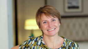 Sabrina Krief, primatologue, se bat pour les grands singes : Femme ...