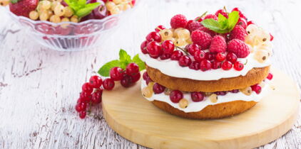 Génoise fruits rouges facile et rapide : découvrez les recettes de ...