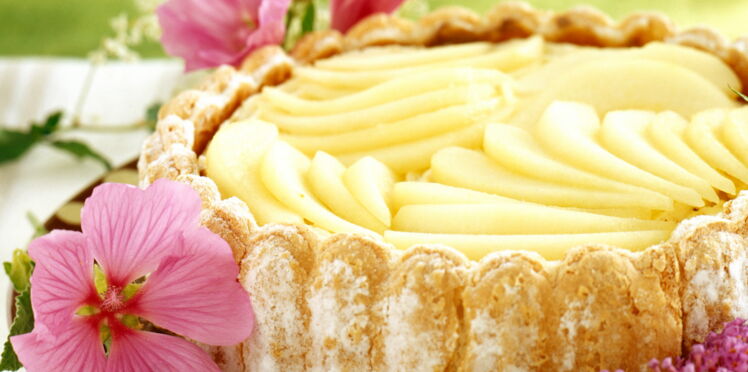 Charlotte aux poires : découvrez les recettes de cuisine de Femme ...