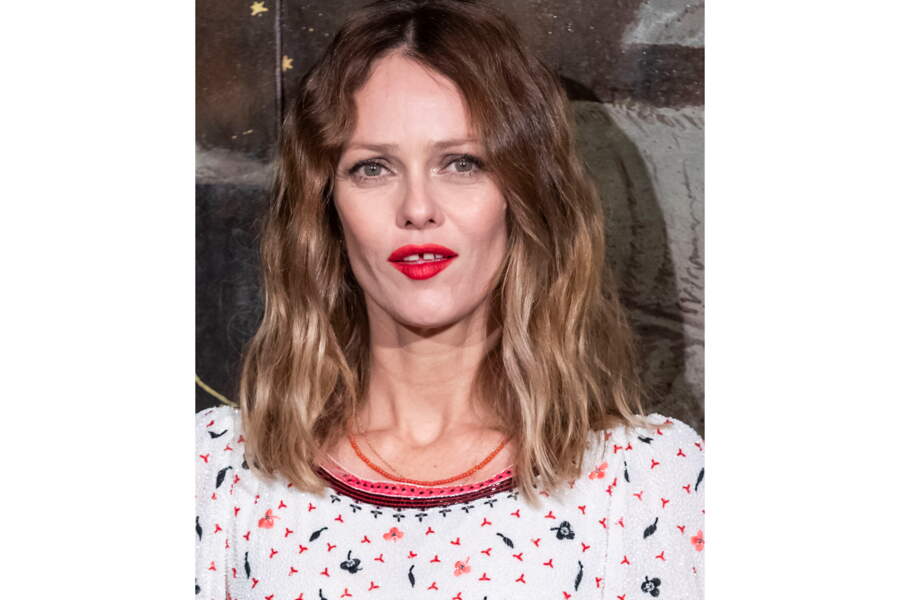 Cheveux châtains : les plus belles nuances à adopter en 2020 - Femme ...